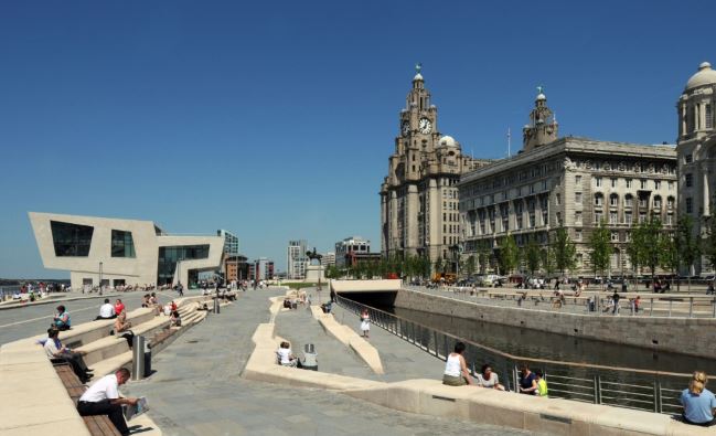 Coach Holidays UK | Holidays In Blackpool | Coach Holidays From Scotland
